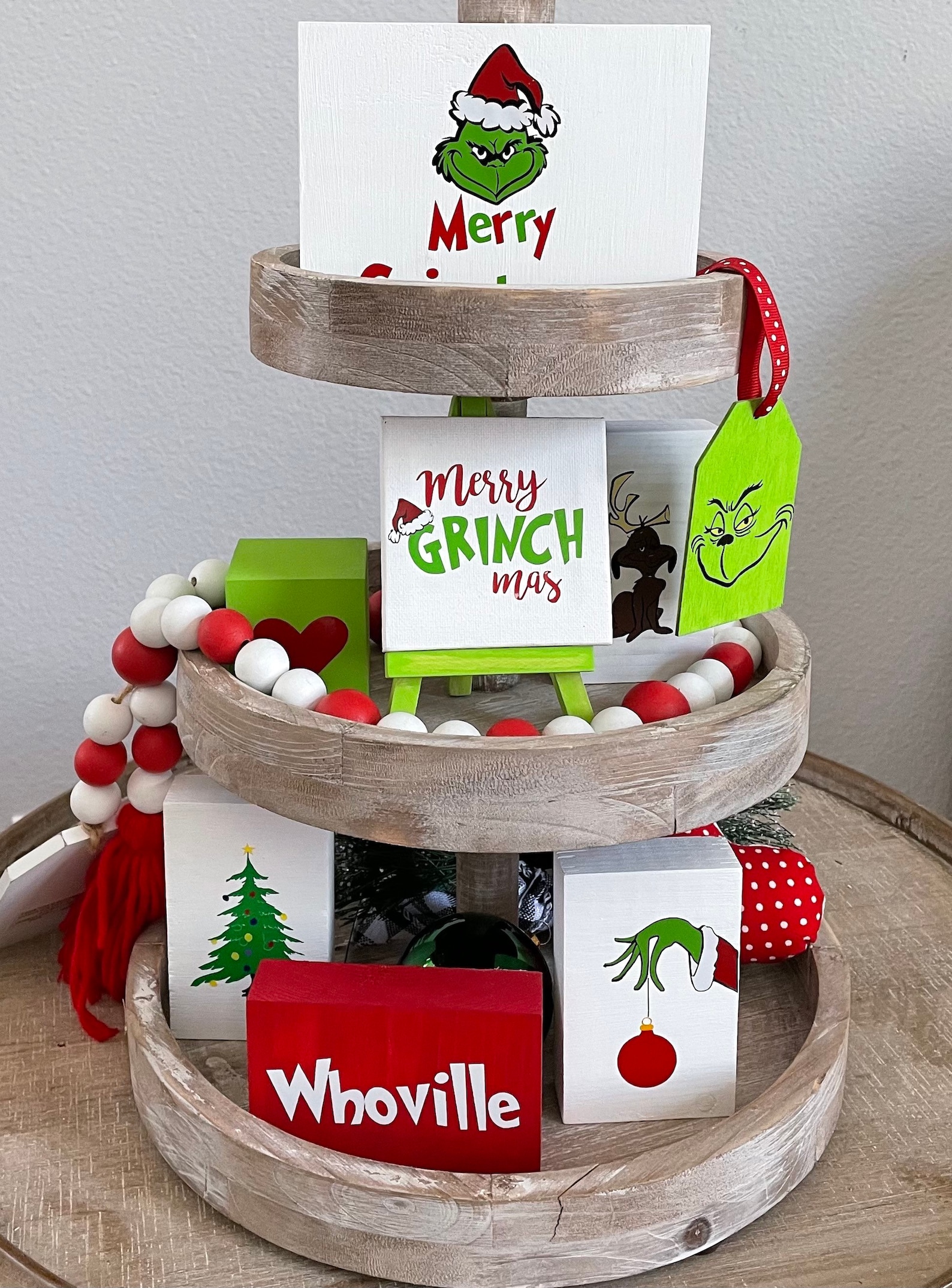 Grinch Tiered Tray Decor / Christmas Tiered Tray Decor - Etsy