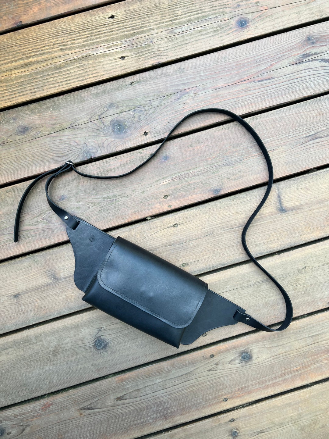 The Sitka Sling Bag in Black Leather - Etsy