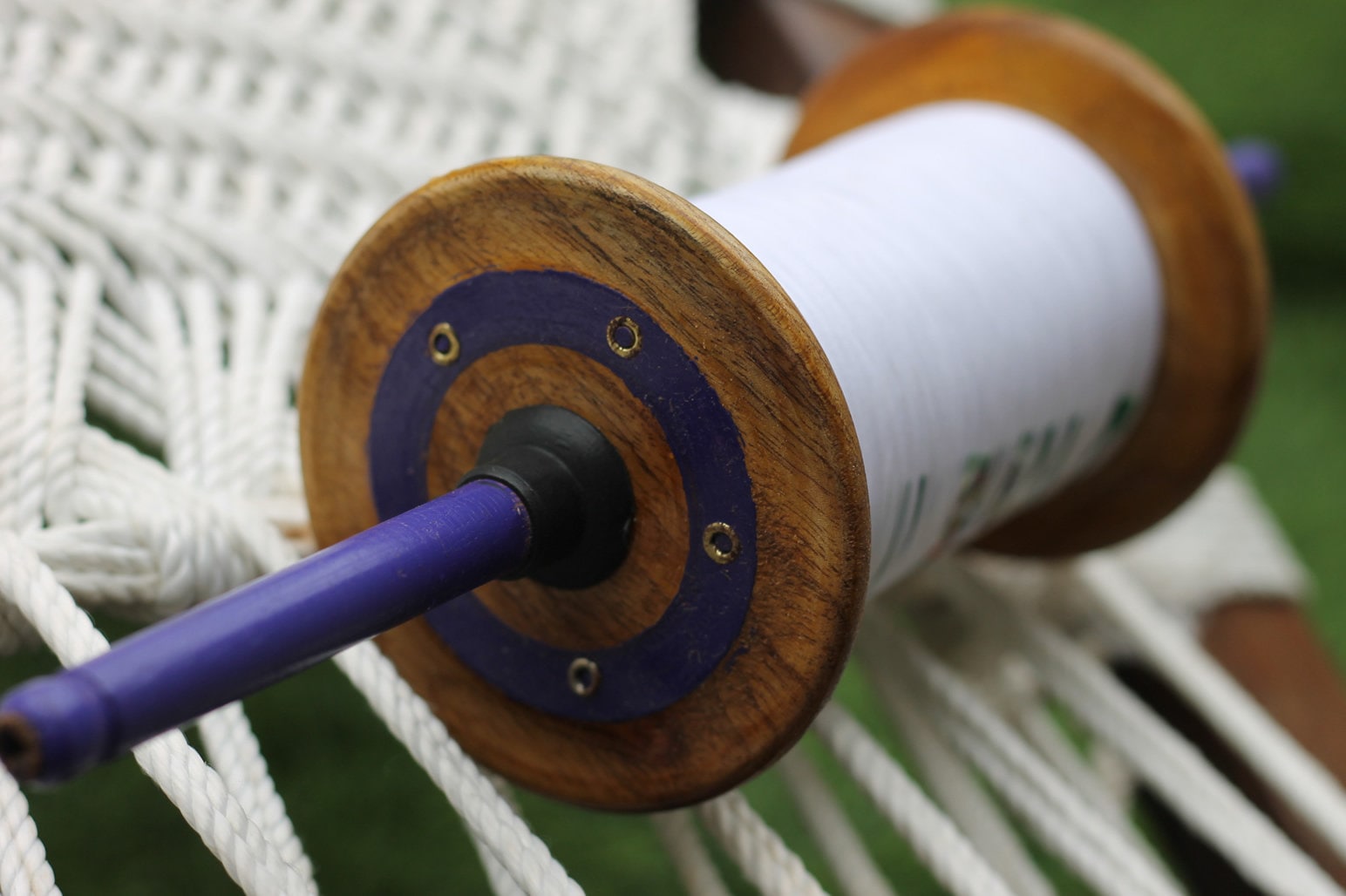 Wooden Spool Charkhi With 2000 Meter Cotton Kite Flying Thread ,easter ...