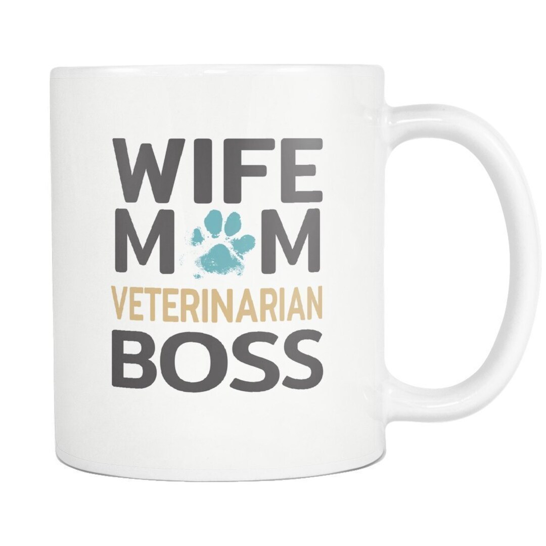Veterinarian Mom Gift ~ White Wife Mom Vet Boss Mug ~ Personalized ...