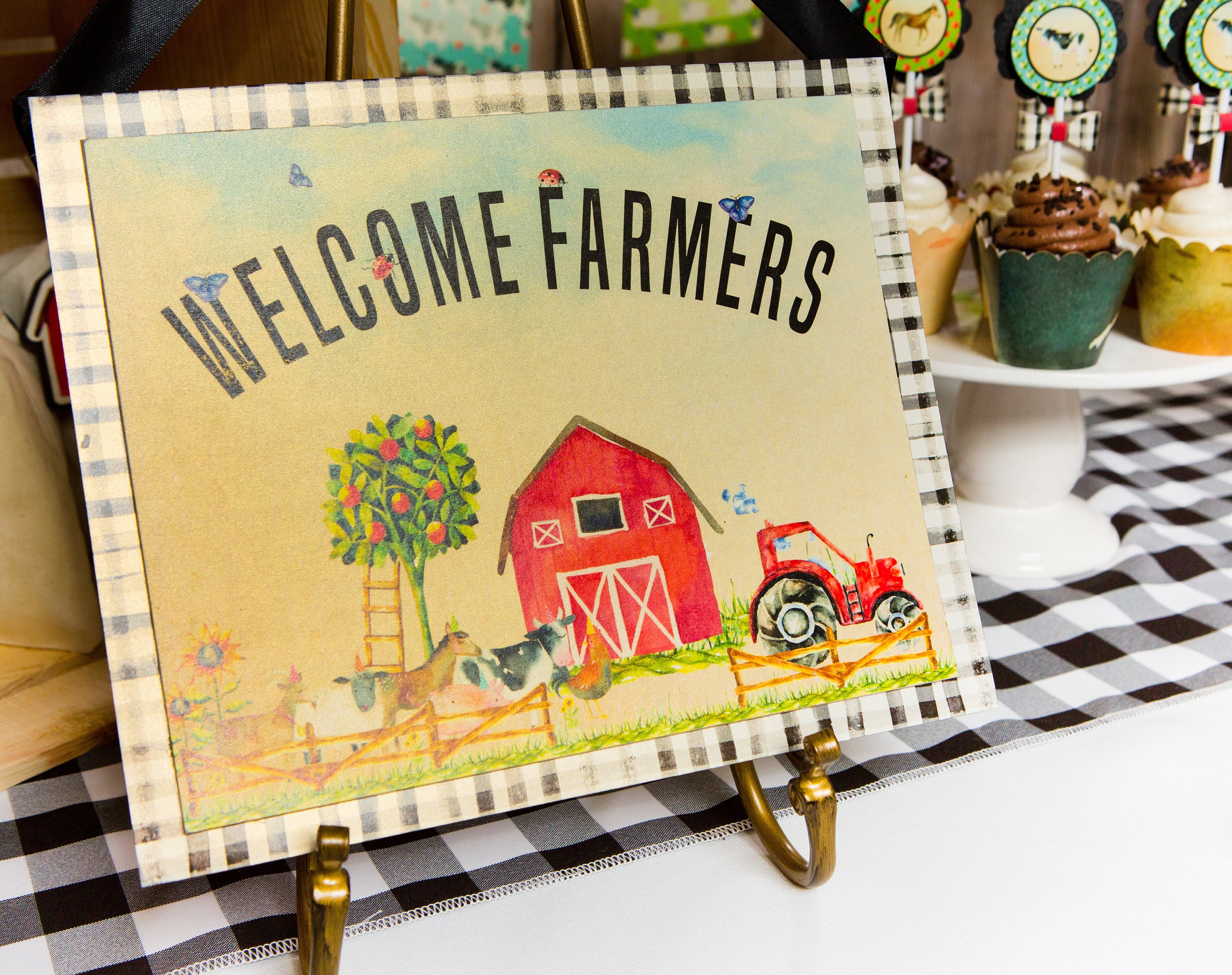 Granja Moderna - Caja Personalizada - Etsy España