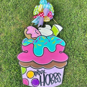 Donut Cupcake Door Hanger, Teacher Door Hanger, Classroom Decor, Donut ...