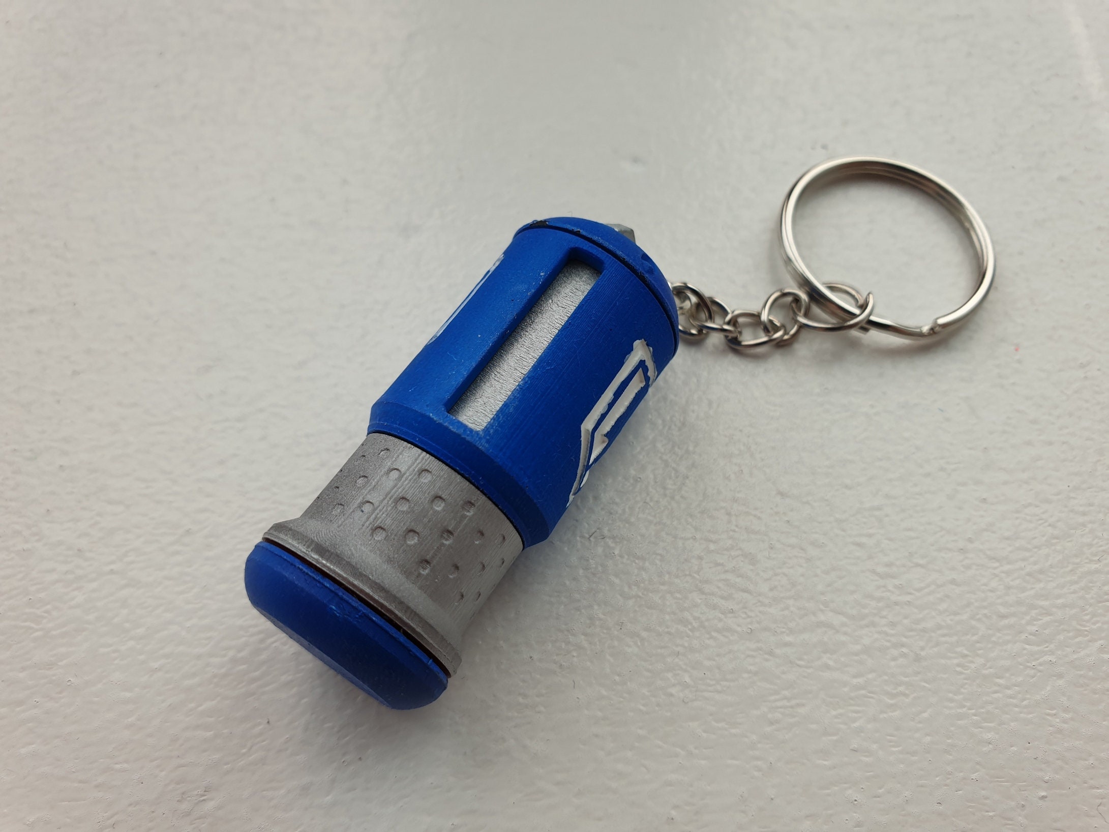 Apex Shield Battery Keyring 3D Printed Keychain | Etsy