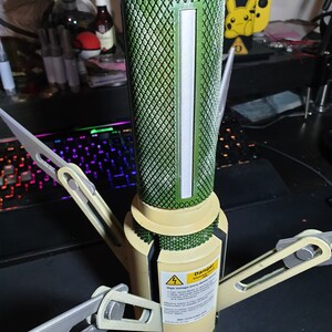 Kaid Electroclaw, R6S, Cosplay Prop, 3D Printed - Etsy