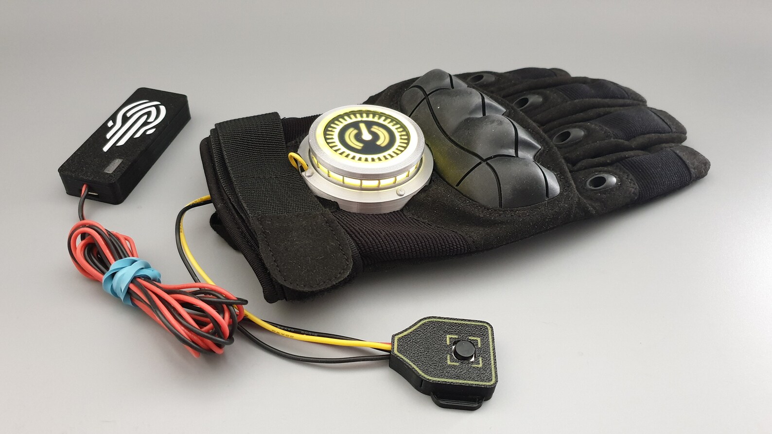 Nøkk HEL, R6S, Cosplay Prop, 3D Printed, Nokk Gadget - Etsy UK