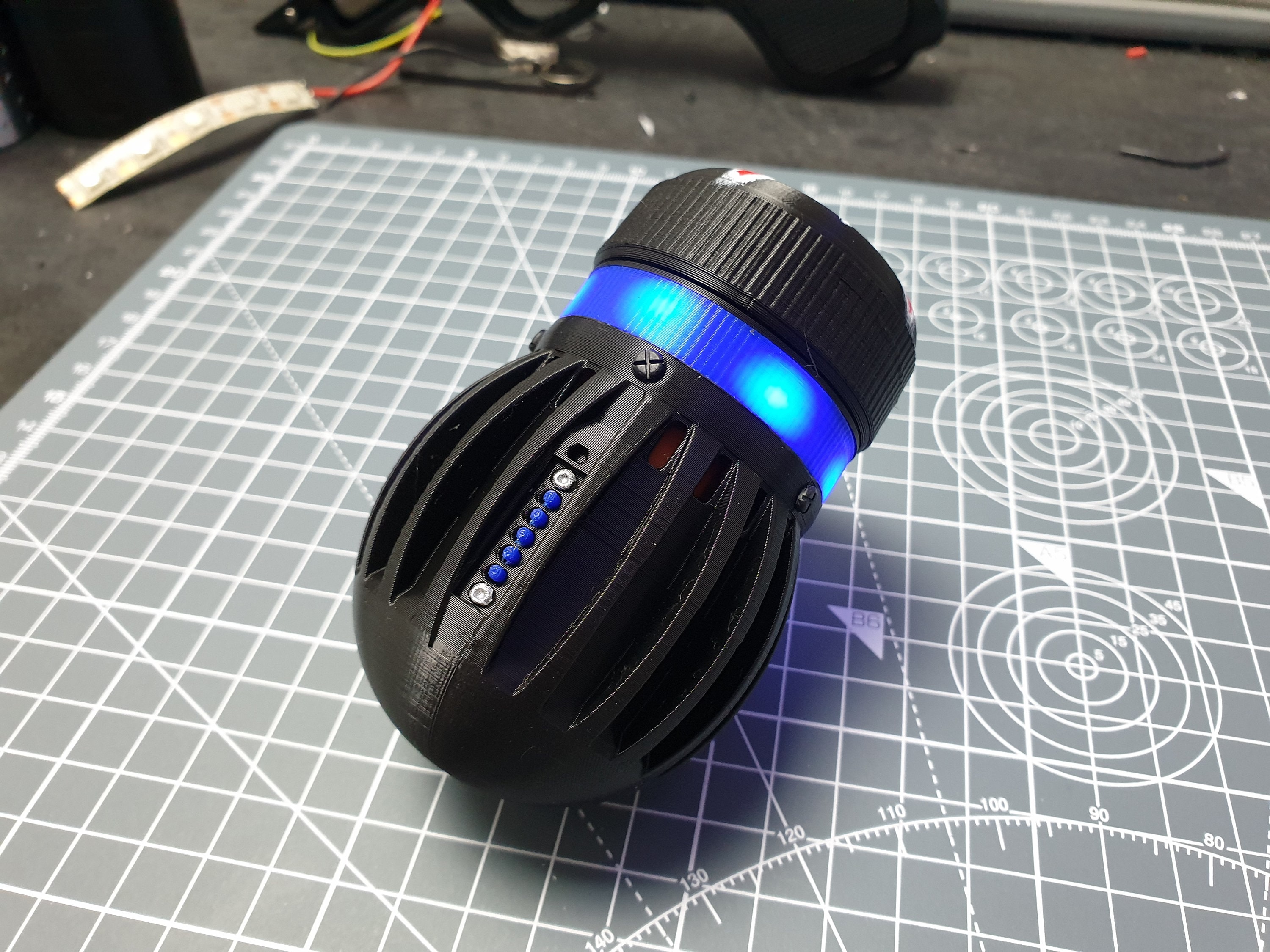 Thatcher EMP, R6S, Cosplay Prop, 3D Printed, LED - Etsy UK