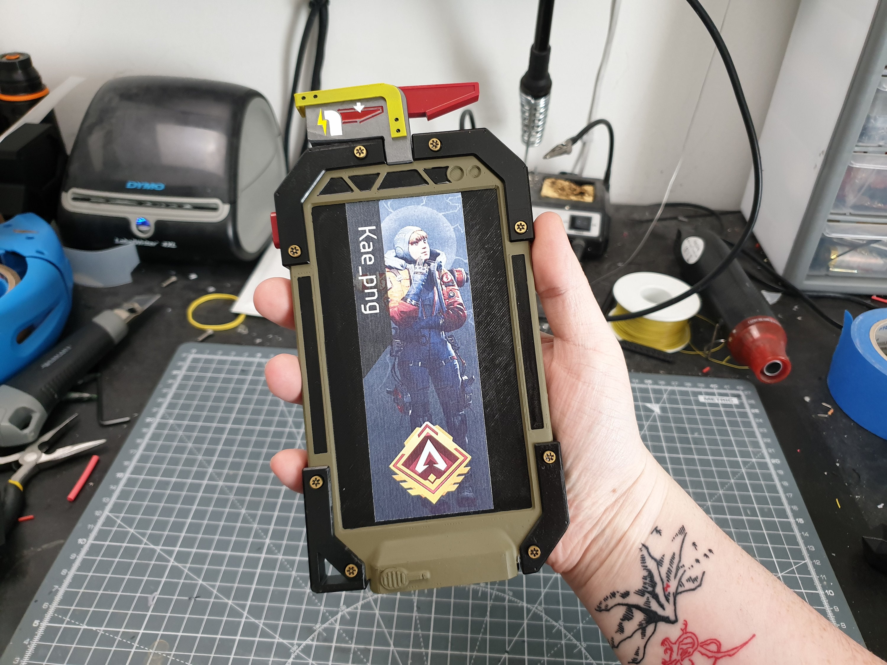 Apex Banner Card Cosplay Prop 3D Printed - Etsy