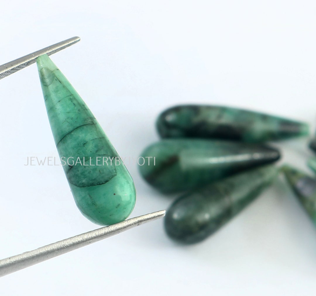2 Pieces of Natural Sakota Emerald Smooth Long Drops ,emerald Tear ...