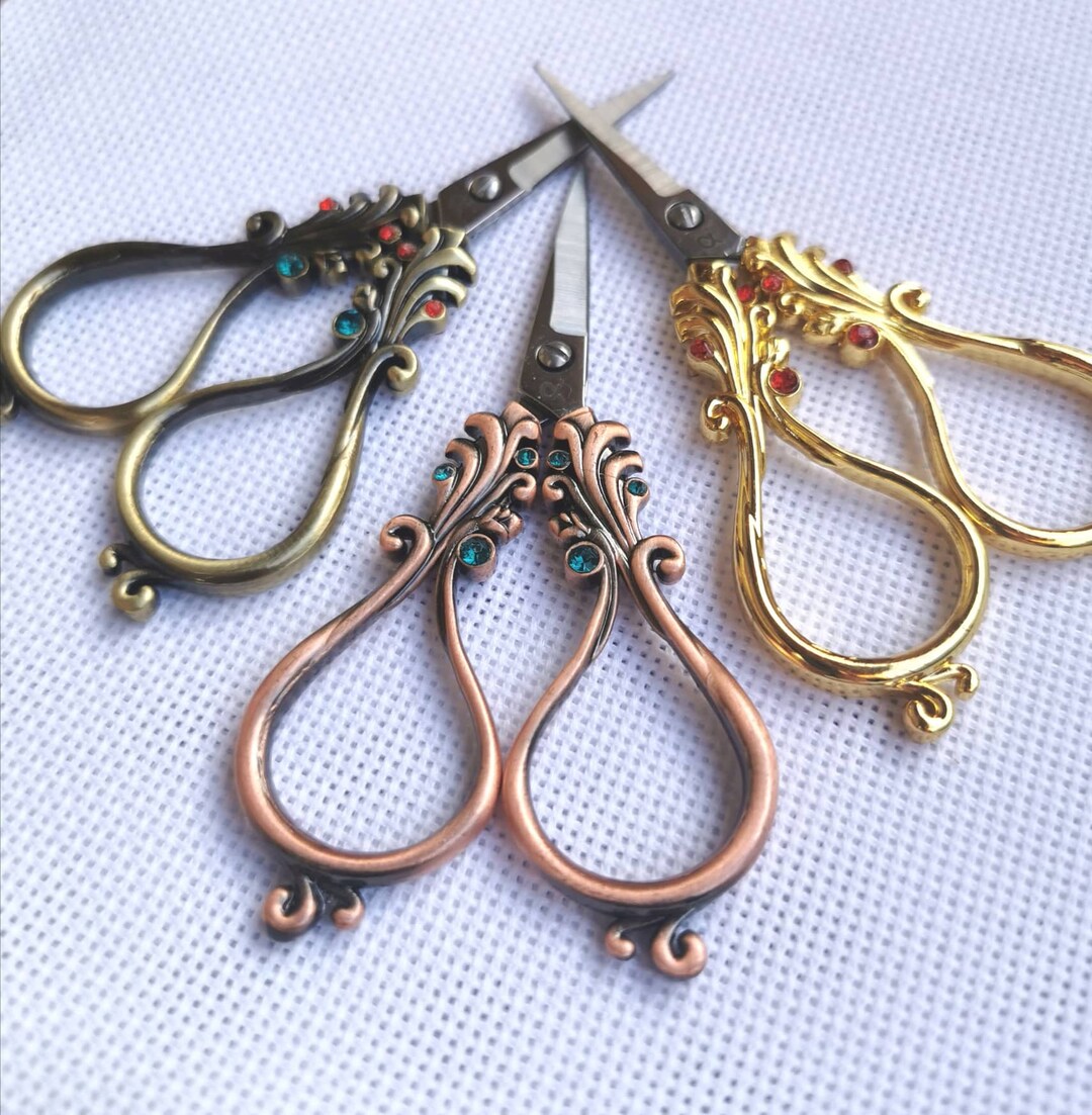 Vintage Scissors for Cross Stitch With Box - Etsy