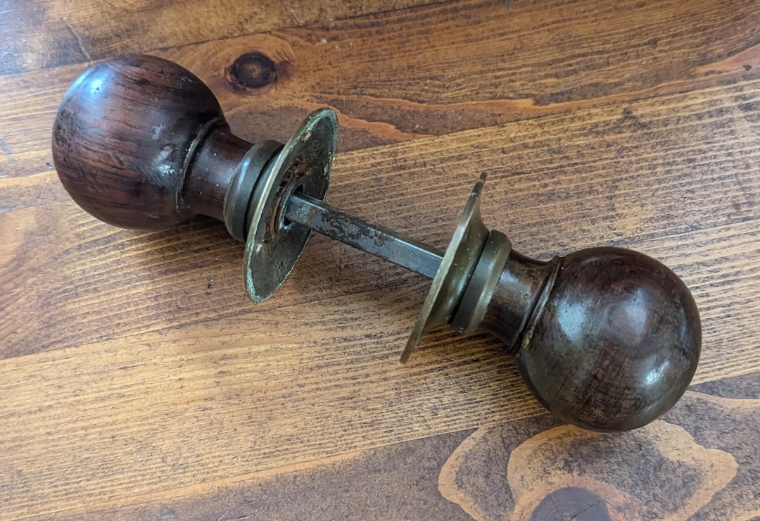Antique Wooden Door Knobs - Etsy
