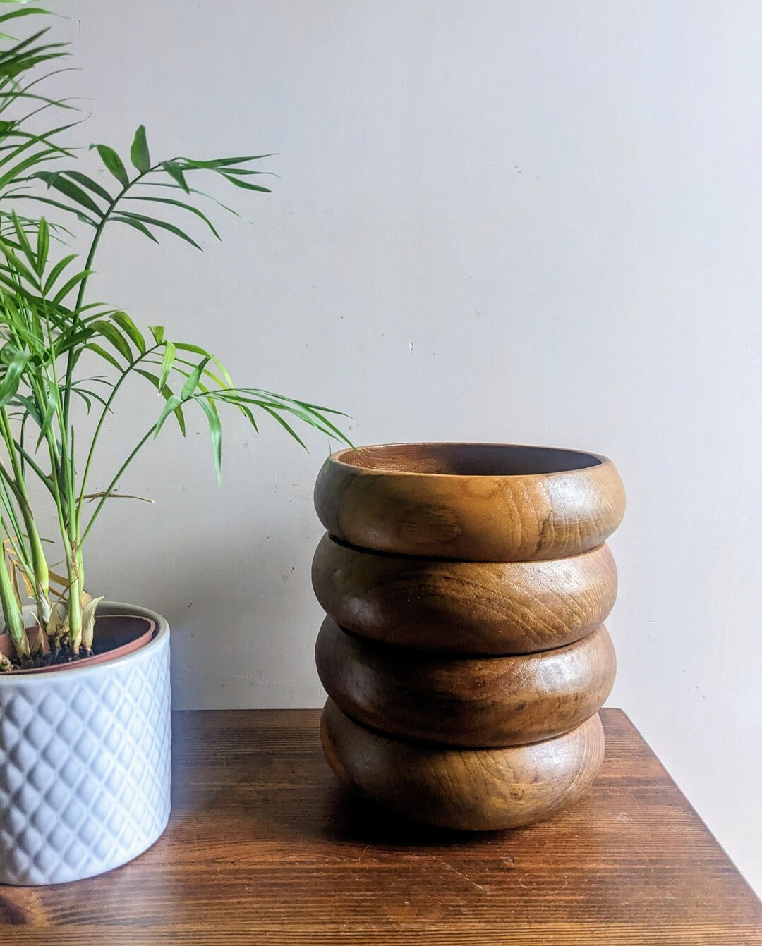 Four Indonesian Teak Wood Bowls, Wooden Key, Jewellery or Card Dishes ...