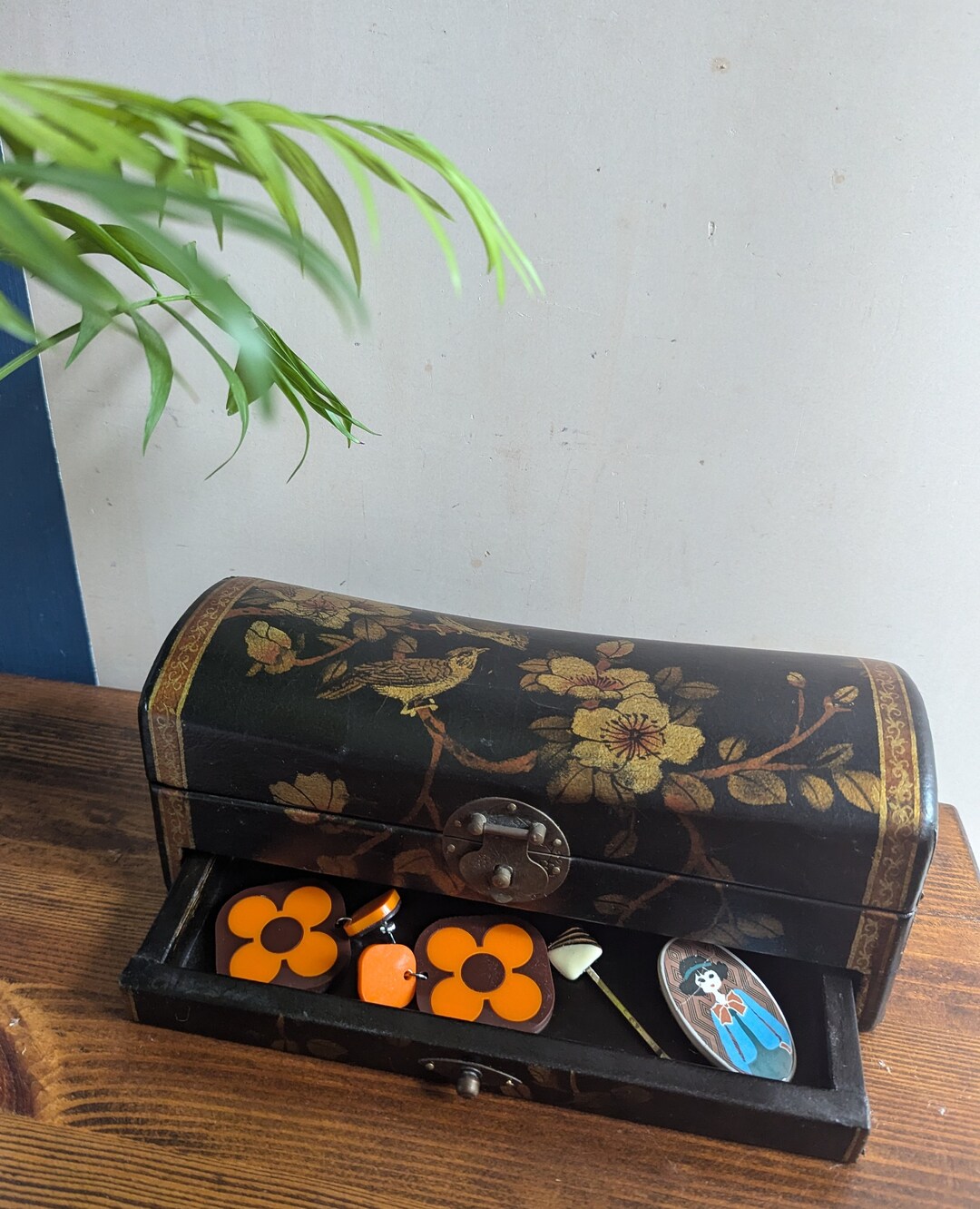 Vintage Chinese Pillow Box for Jewellery and Valuables, With Drawer - Etsy