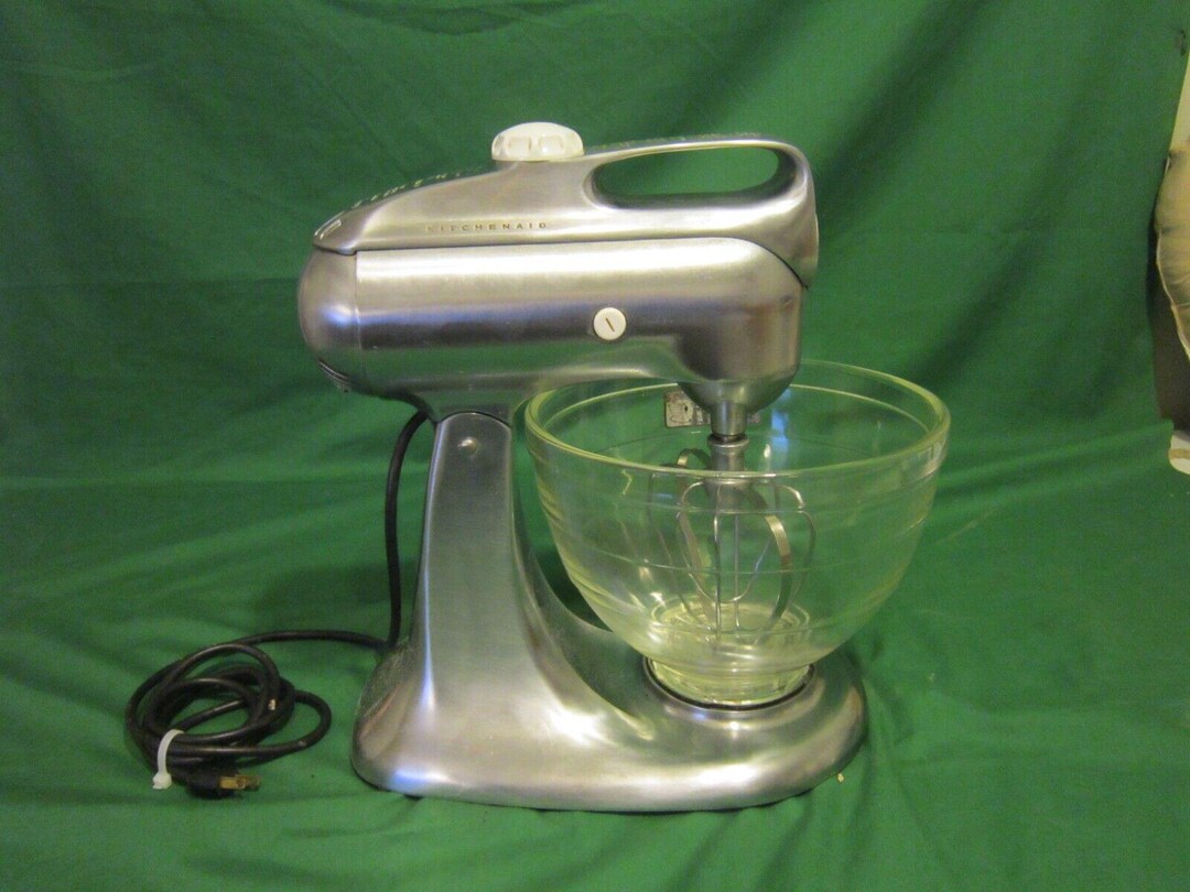 Vintage Kitchenaid Mixer Model 3C Silver W/ 4 Qt. Glass Bowl & Whisk ...