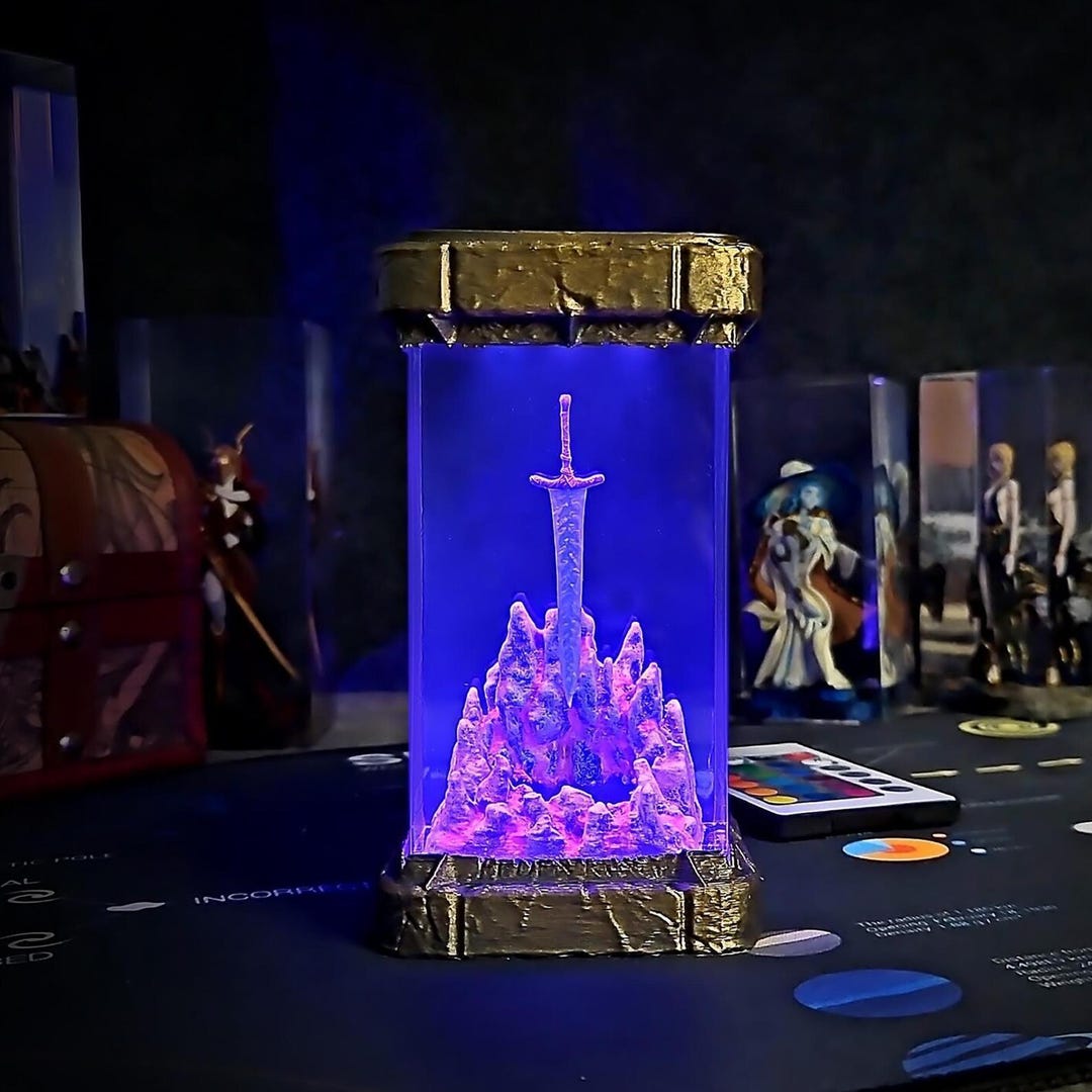 Darkmoon Great Sword Custom Epoxy Resin Art Lamp, Nigh Light, Birthday ...
