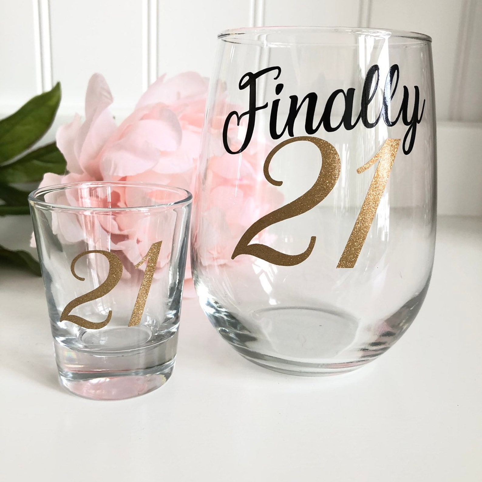 21st Birthday Wine Glass/21st Shot Glass/21st Birthday/finally Legal/21 ...
