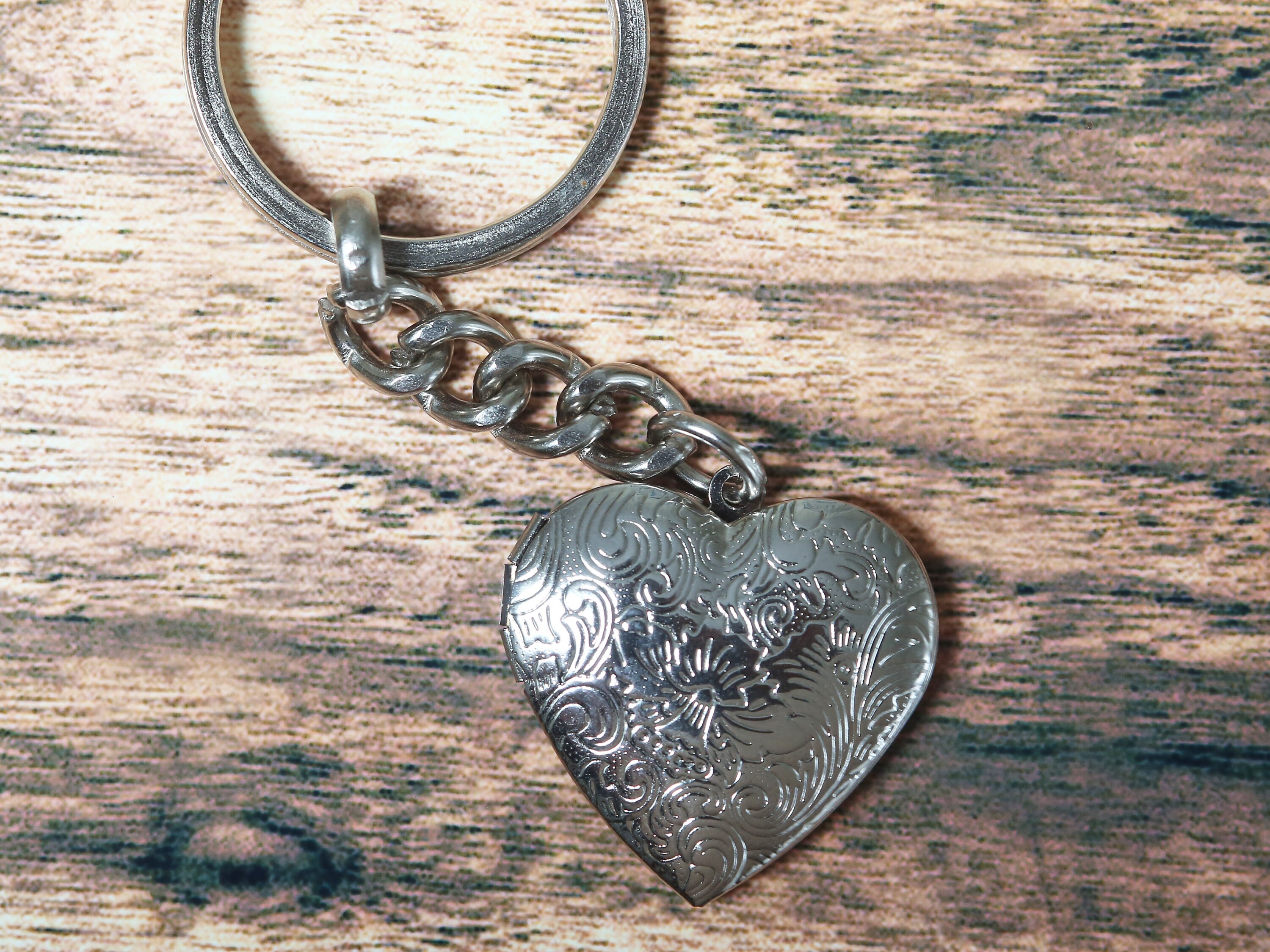 Heart Locket Keychainheart Shapecustom Photo Keychainlocket | Etsy