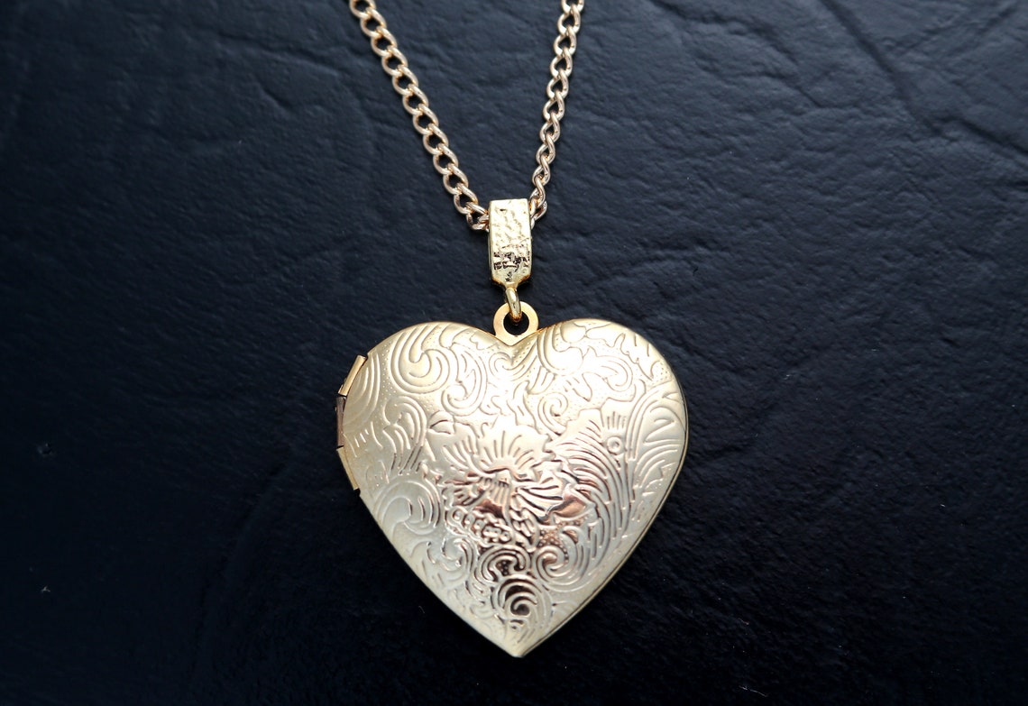 Custom Locket Necklacecustom Photo Necklacesheart | Etsy
