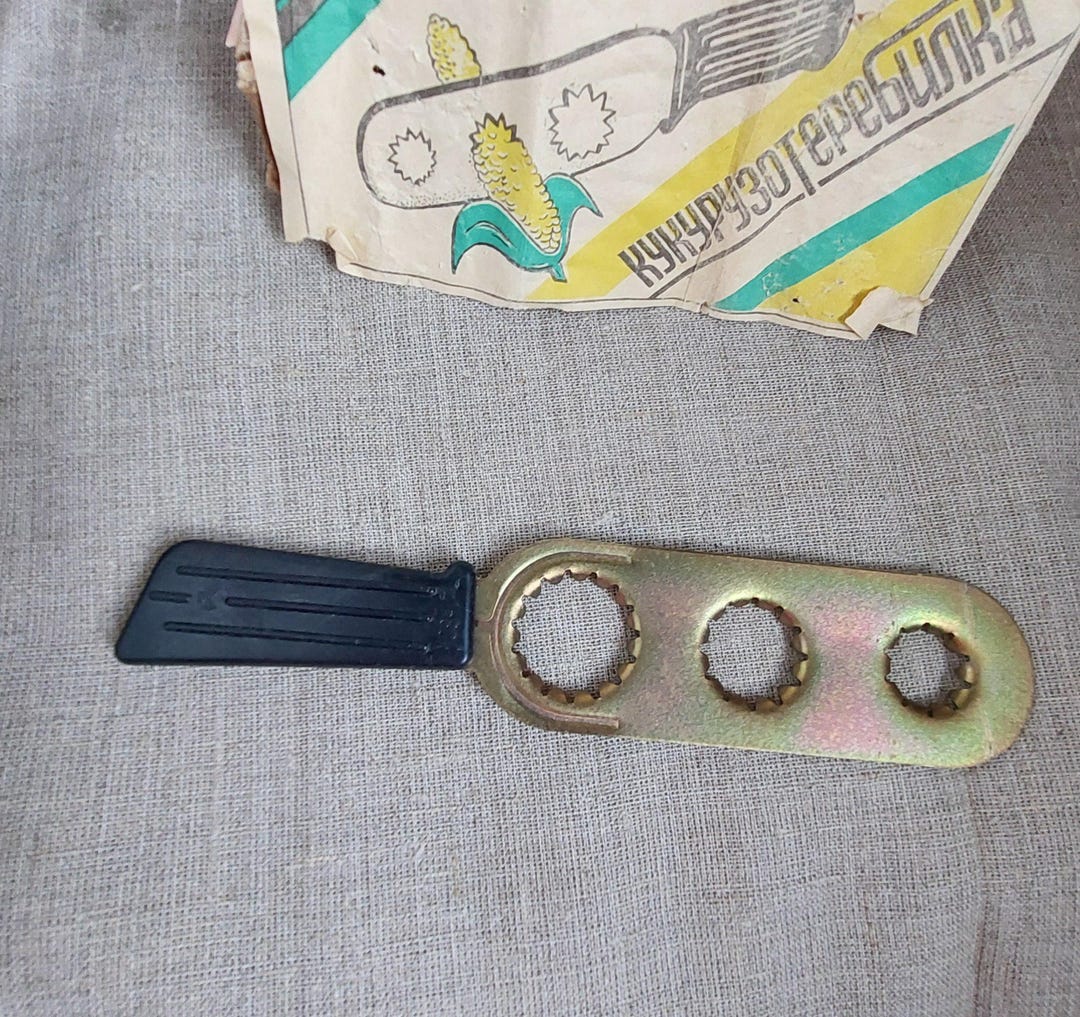 USSR Corn Sheller - Manual Corn Cleaning Device, 1980, Old Agricultural ...