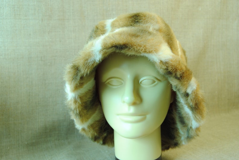 Vintage Faux Fur Bucket Hat, 1970s Winter Sherpa Hat - Etsy