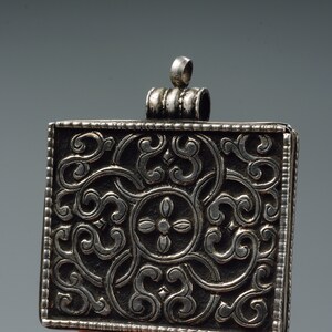 Tibetan Antique Jewelry Box-gawu Box,personalized,religious Art ...