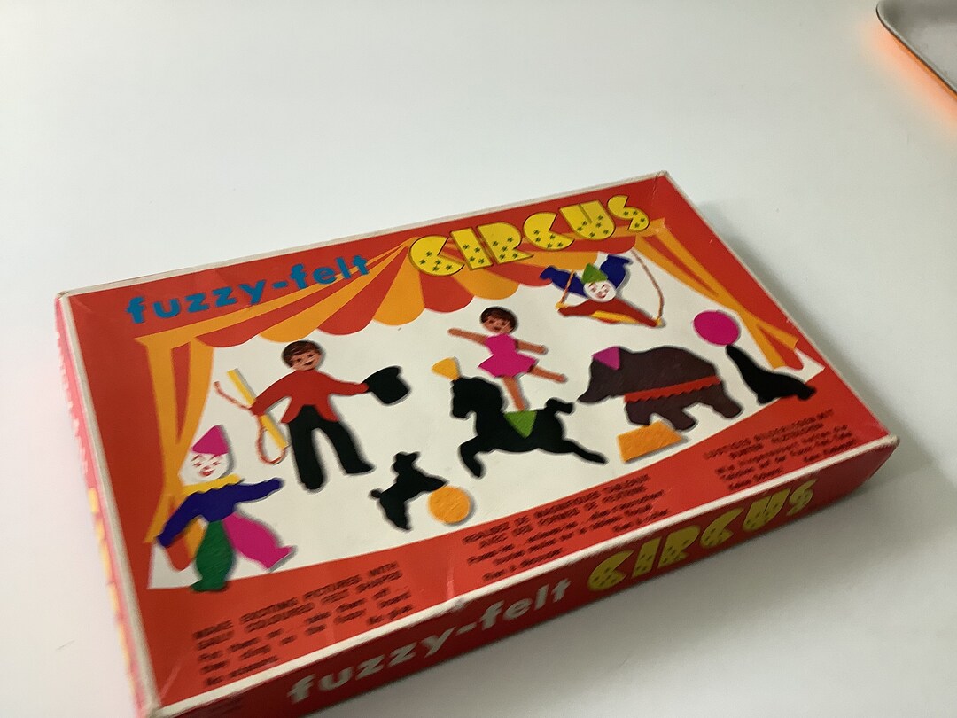 Vintage CIRCUS Fuzzy Felt, Nostalgic Kids Toy - Etsy