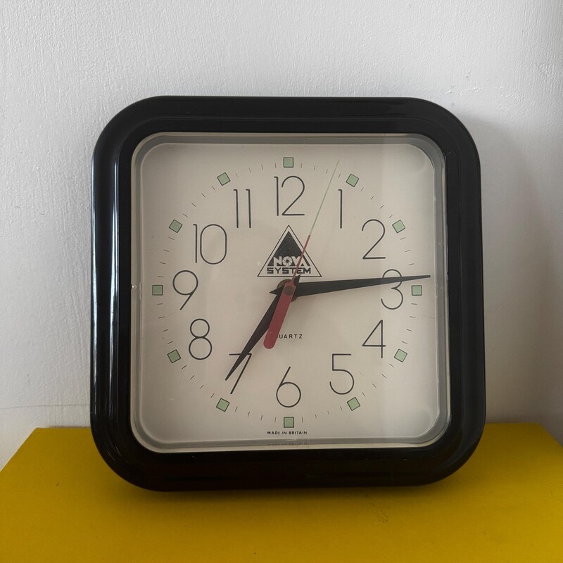 Memphis Clock - Etsy UK