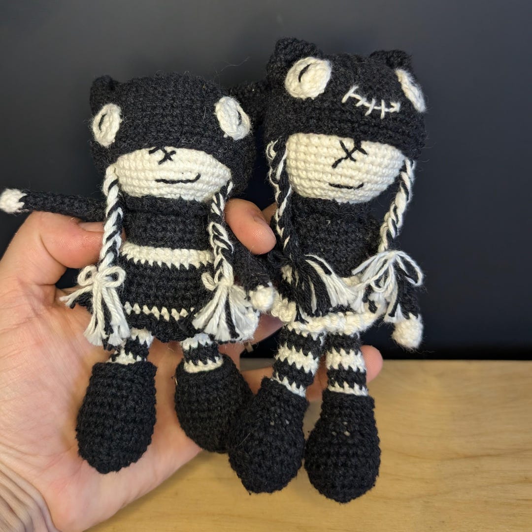 Goth Girls Amigurumi - Etsy