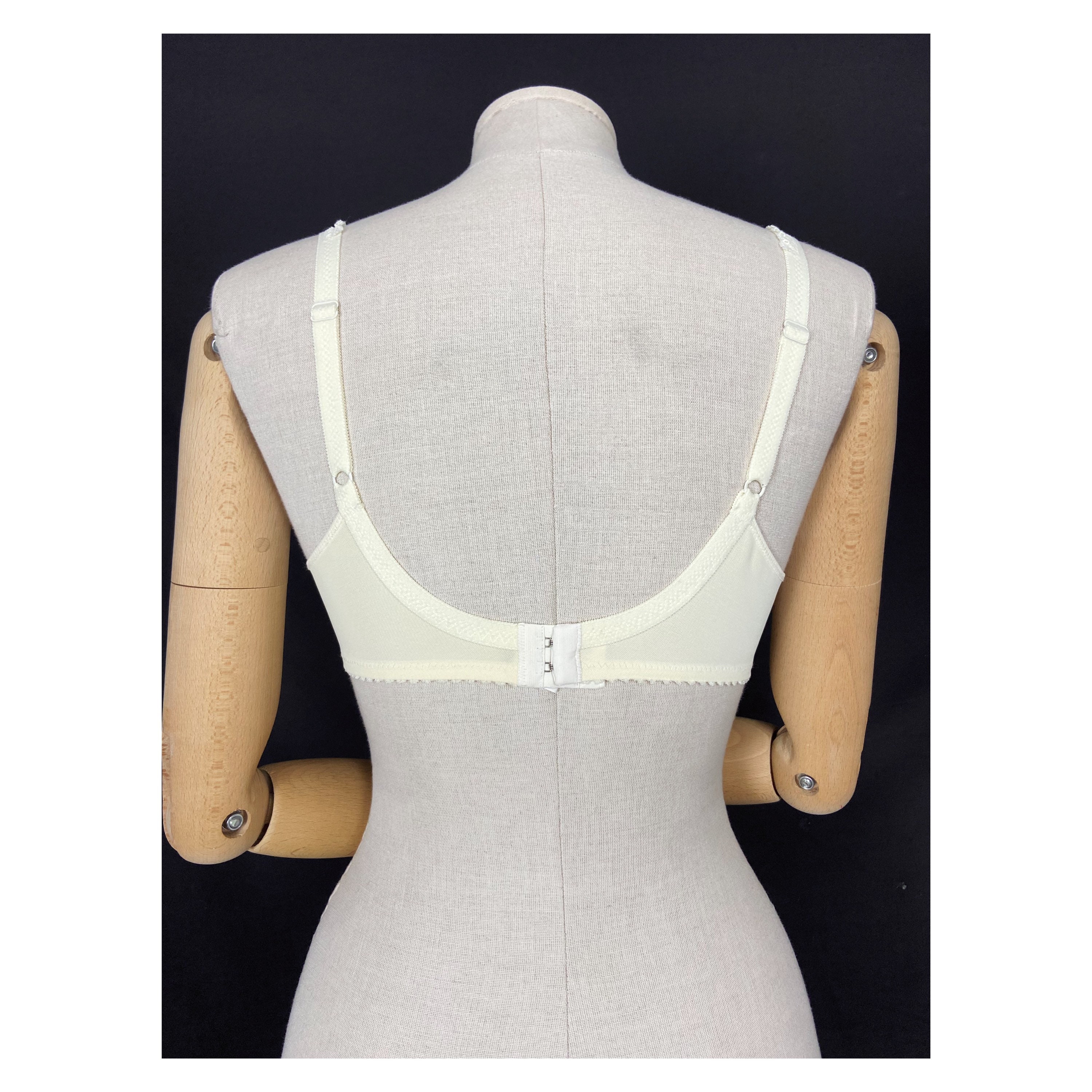 80s Vintage Lace Bra, St Michael Cream Lingerie (34B/75B) - Etsy