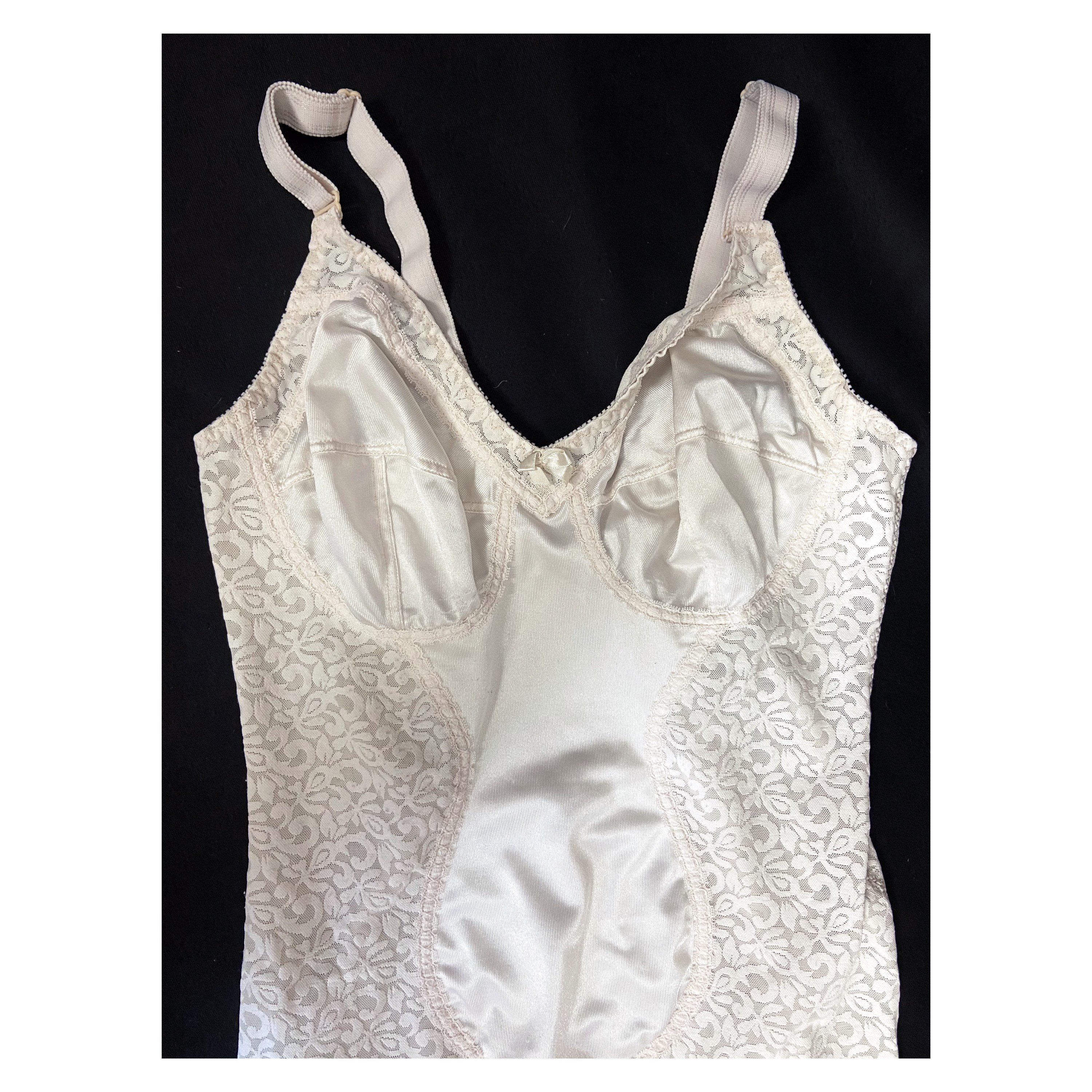 70s 80s Vintage Beige Bodysuit. Retro Teddy. Vintage Wireless Shapewear ...