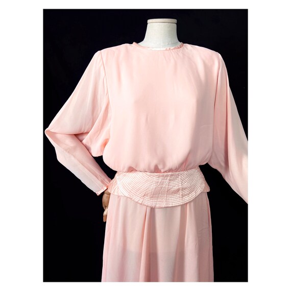 70s vintage pastel pink tea dress by Zizi Barbara Cho… - Gem