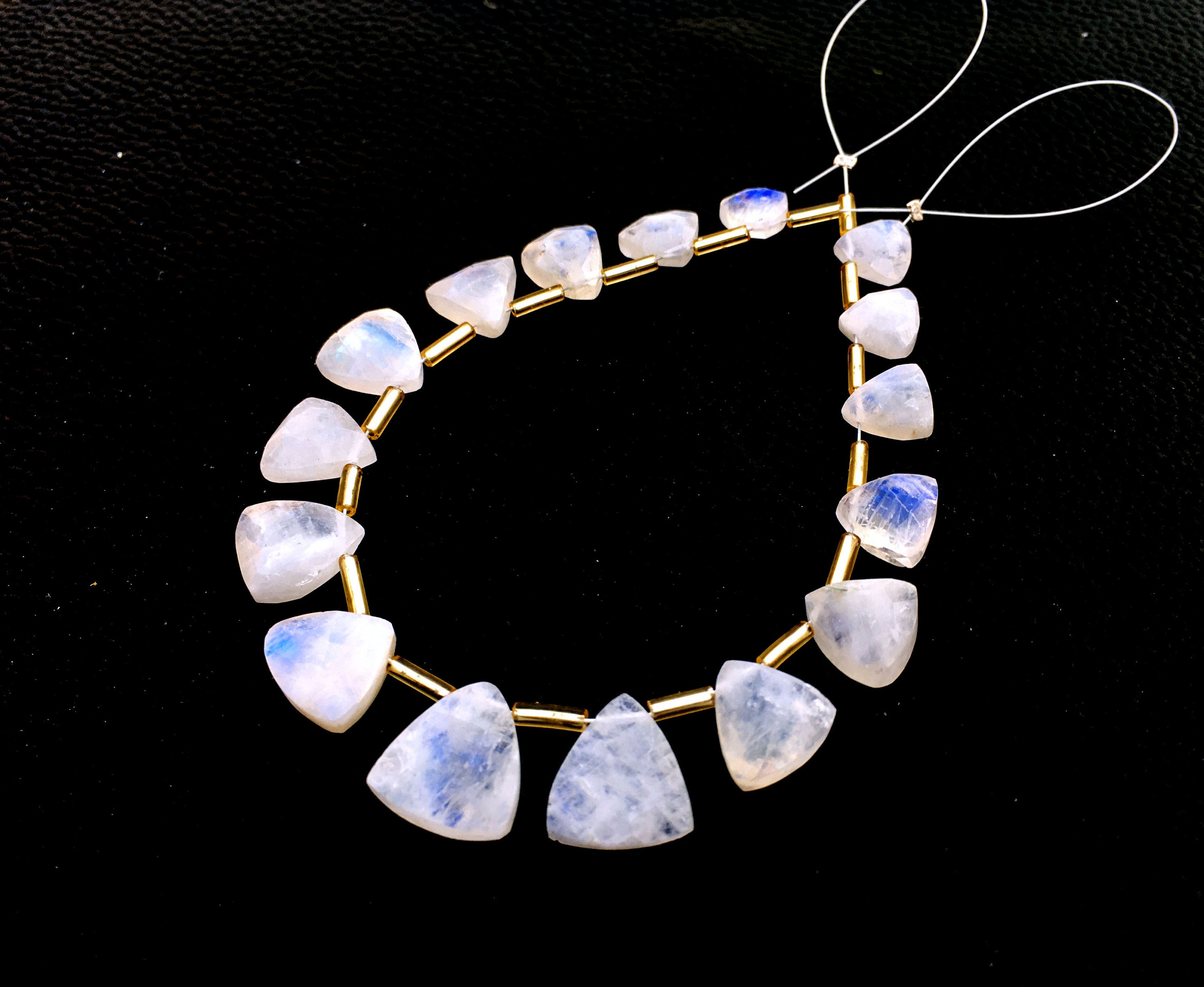 15 Pieces Moonstone Trillion Shape Gemstonenatural Rainbow - Etsy