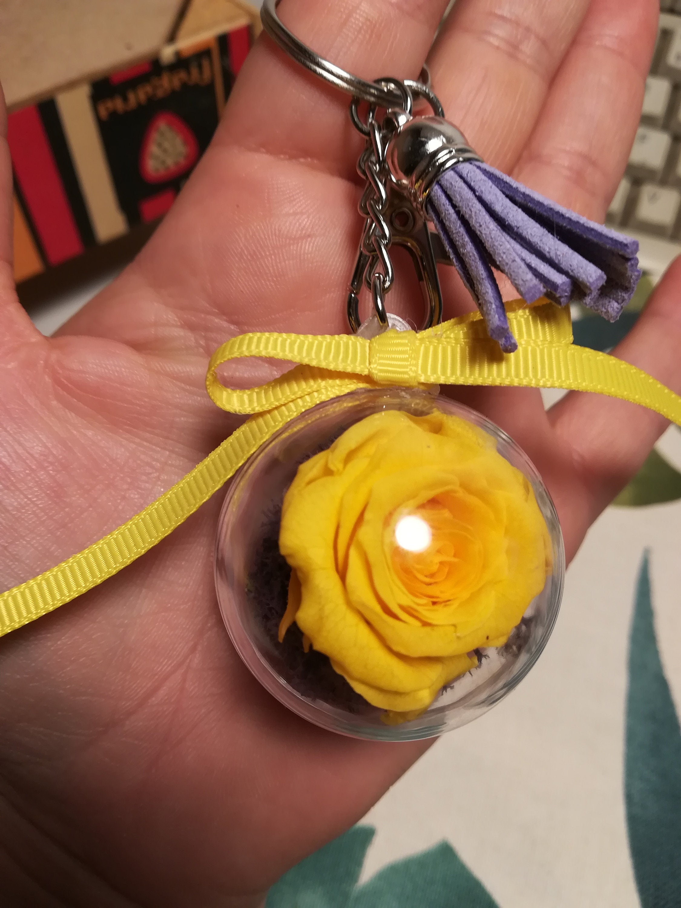 Llaveros con rosa eterna,eternal pink keychain,ewiger rosa ...