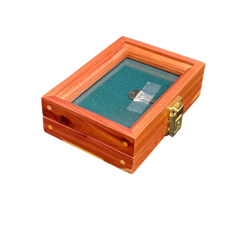 Medal Velvet Case - Etsy