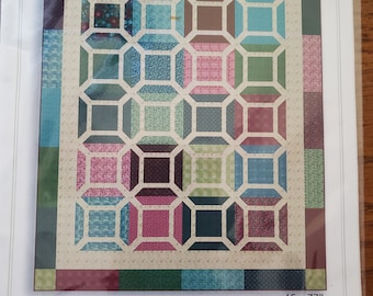 It's Intriguing Quilt Pattern by Nancy Rink - Etsy