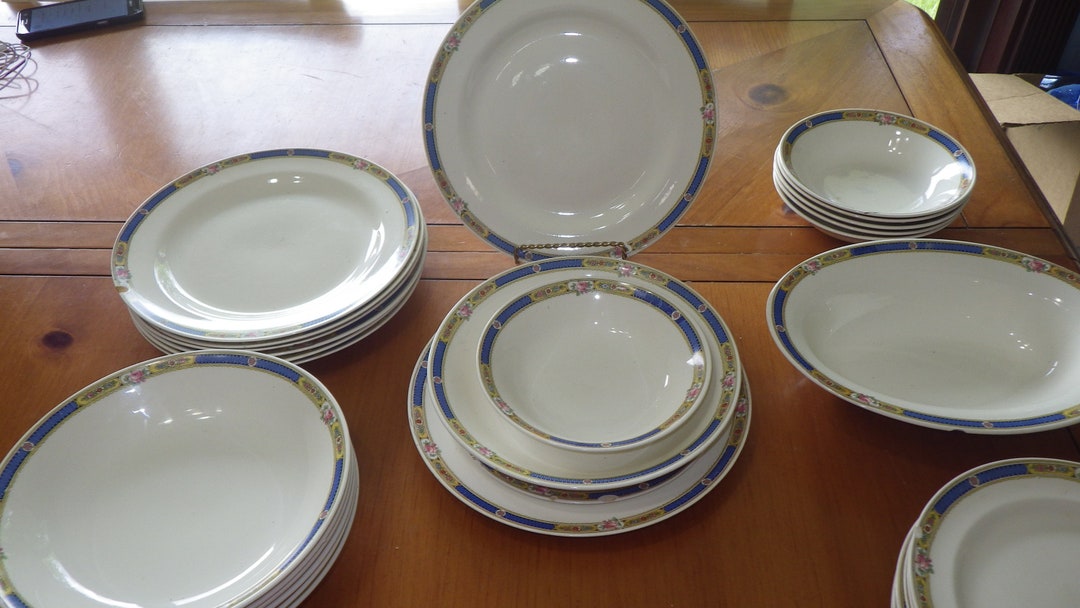 Vintage Dinnerware Set by Stetson/marcrest in the Mericana Pattern With ...