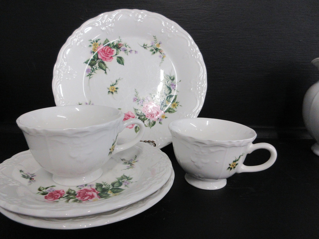 Beverly Rose Dinner Plate Salad Plate Cups Tabletops Unlimited EUC 5 ...