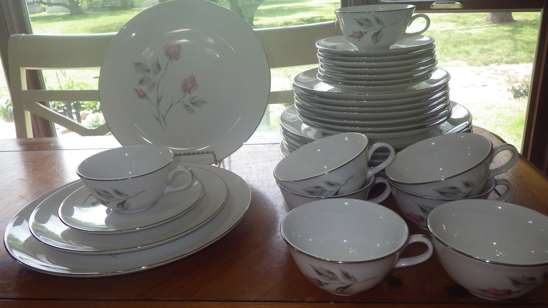 Vintage China Dinnerware Set Boutique by KENMARK Service 8 32 Pcs ...