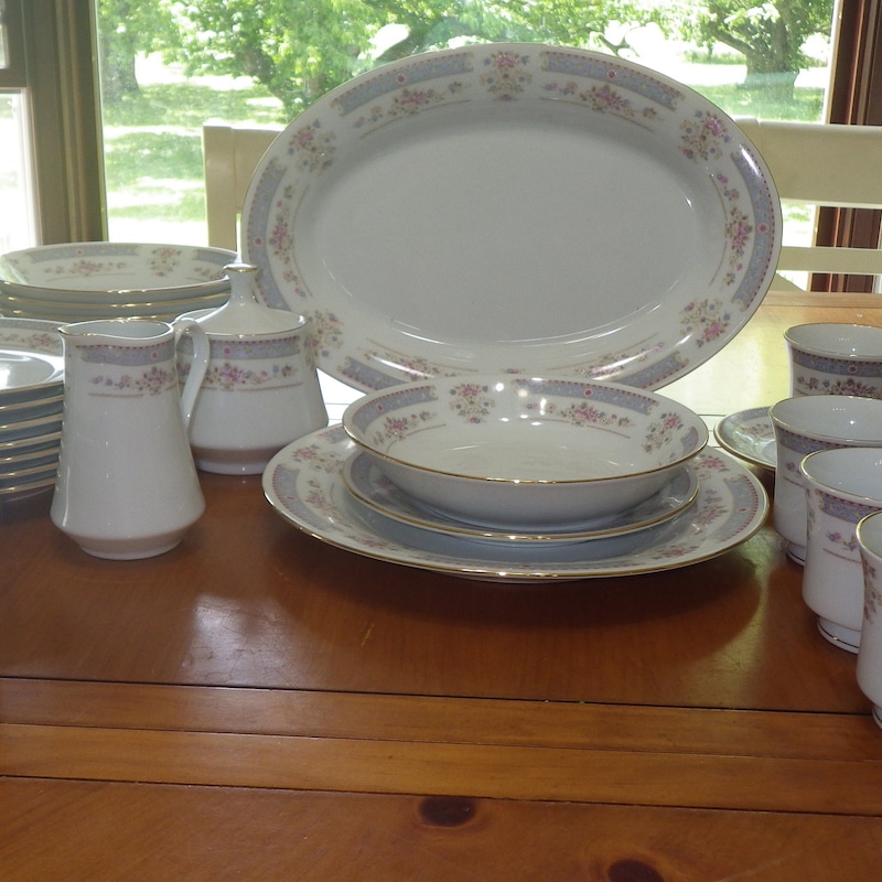 China Pearl Dinnerware Set - Etsy