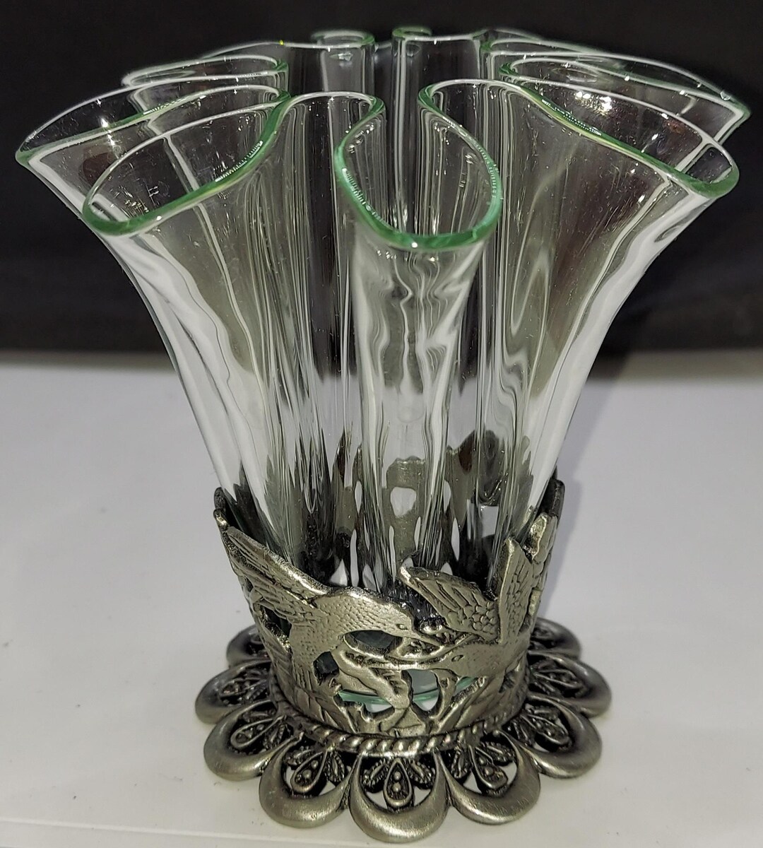 Vintage Handkerchief Art Glass Bud Vase Ruffle Green Trim Pewter ...