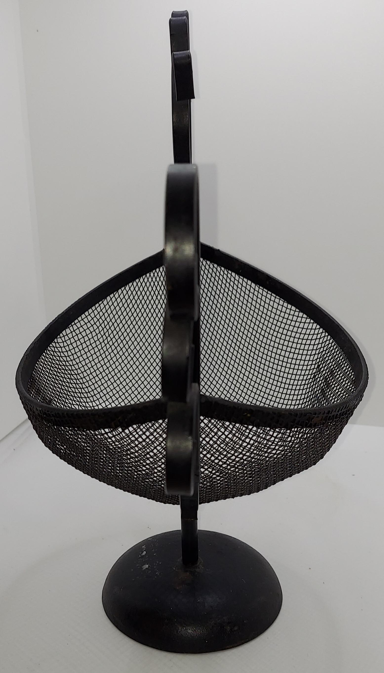 Rustic Farmhouse Wrought Iron Chicken Rooster Basket Catchall Decor ...