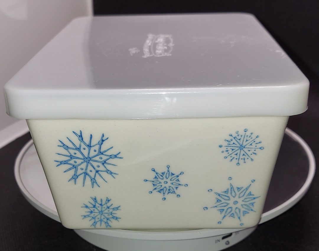 Temp-tations Presentable Ovenware by Tara First Snow Casserole Dish W ...
