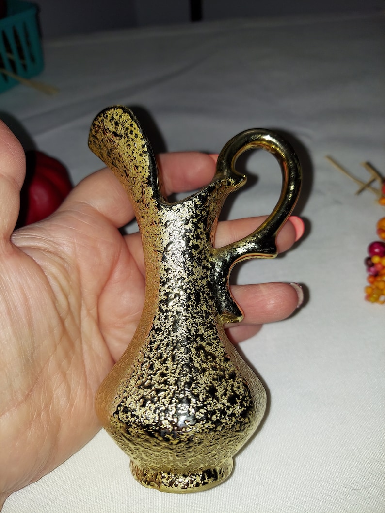 Vintage Mid Century Modern Weeping Gold Pitcher Bud Vase 5 Tall - Etsy