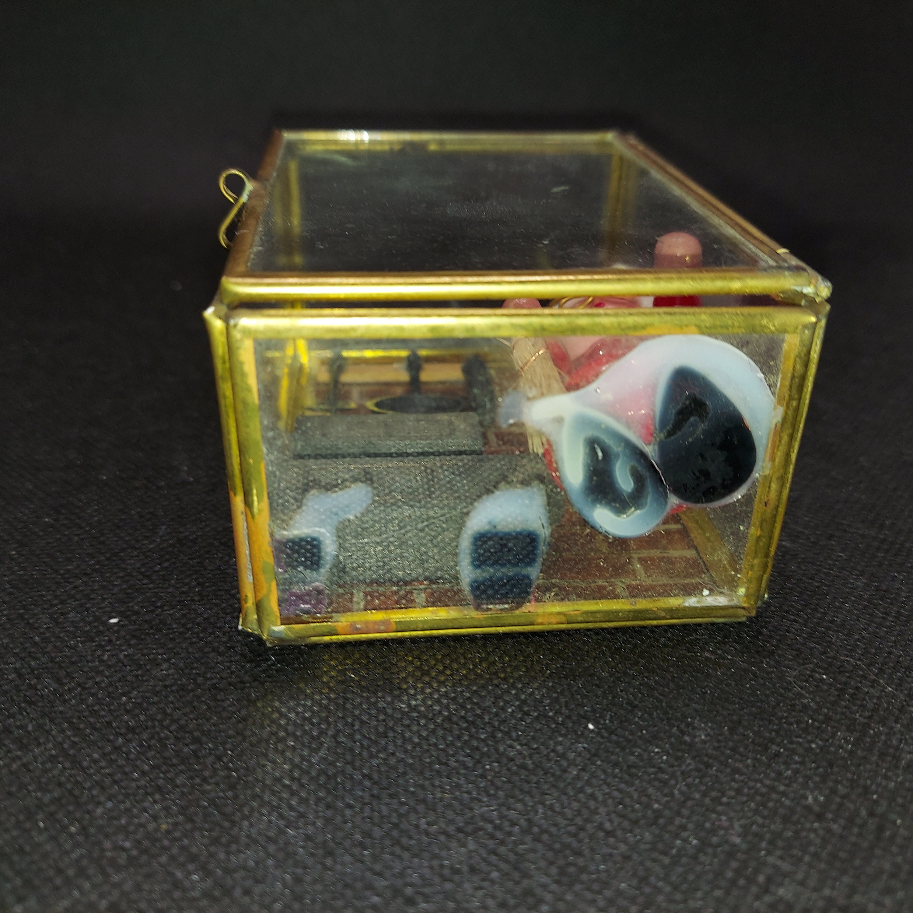 Mini Brass & Glass Diorama Display Case Shadow Box Mrs Claus - Etsy