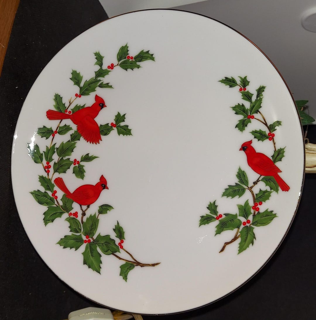 1984 Lefton Collectible Plate Red Cardinal Bird Holly Berry Gold Trim ...
