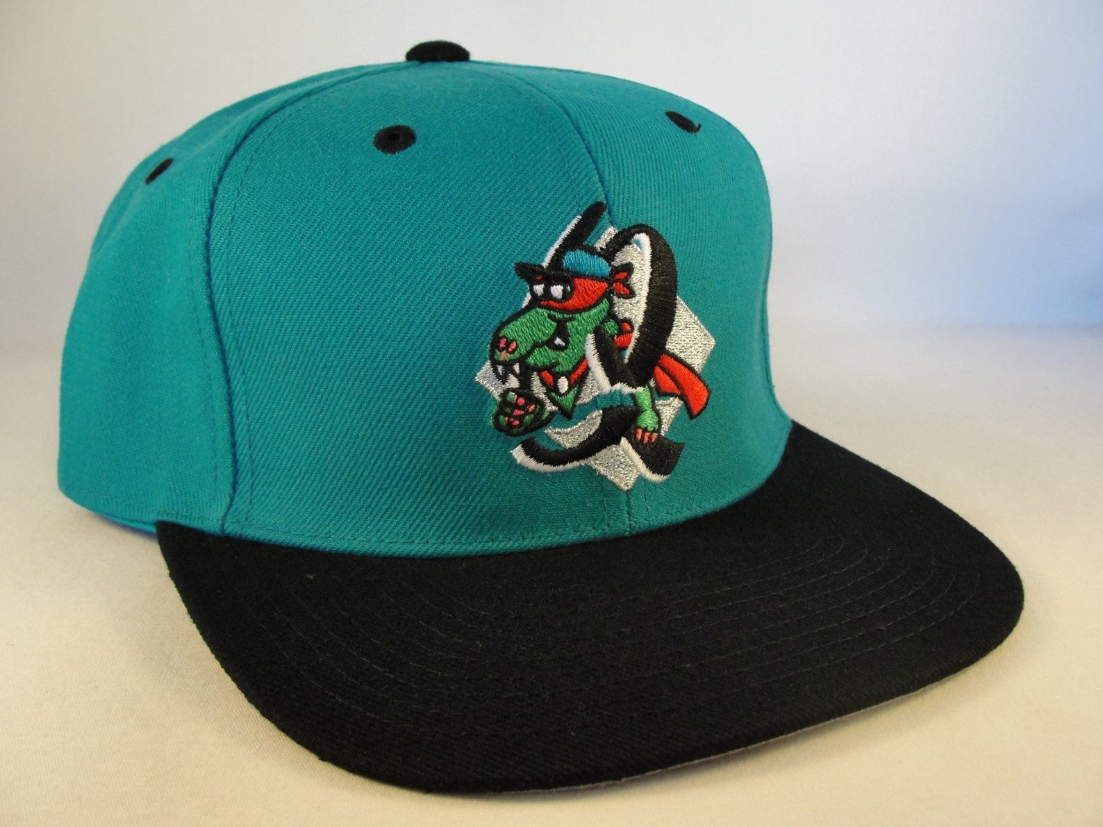 Rancho Cucamonga Quakes Minor League Baseball Vintage Snapback - Etsy
