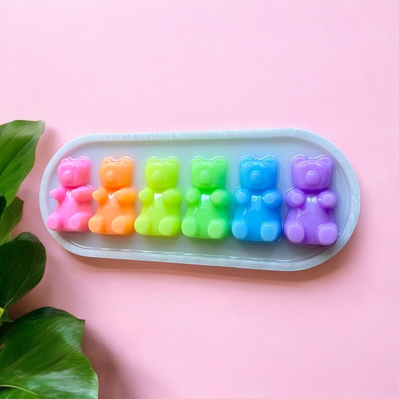 GIANT GUMMY BEAR Pastel Neon Rainbow 3D Resin Wall Art / Wall Art/ Fake ...