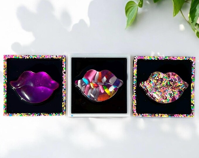 GIANT LIPS Pills & Sprinkles Metallic 3D Resin Wall Art /wall Art ...