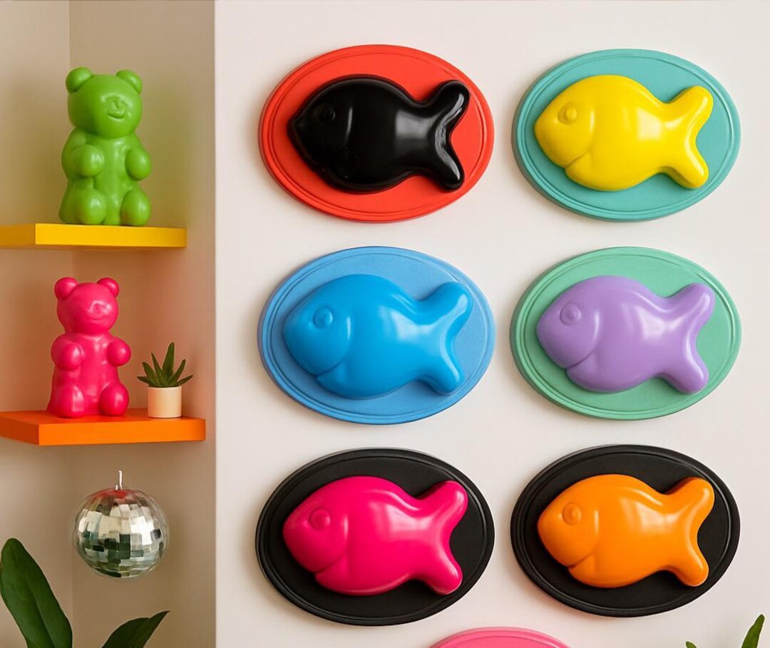 GOLDFISH CRACKER 3d Resin Wall Art - Funny Resin Trophy Fish Sculptures ...