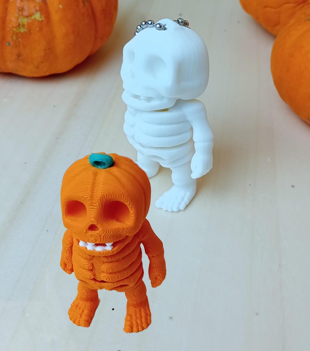 Tiny Halloween Fidget Articulated Keyring Pumpkin Skeleton or Skeleton ...