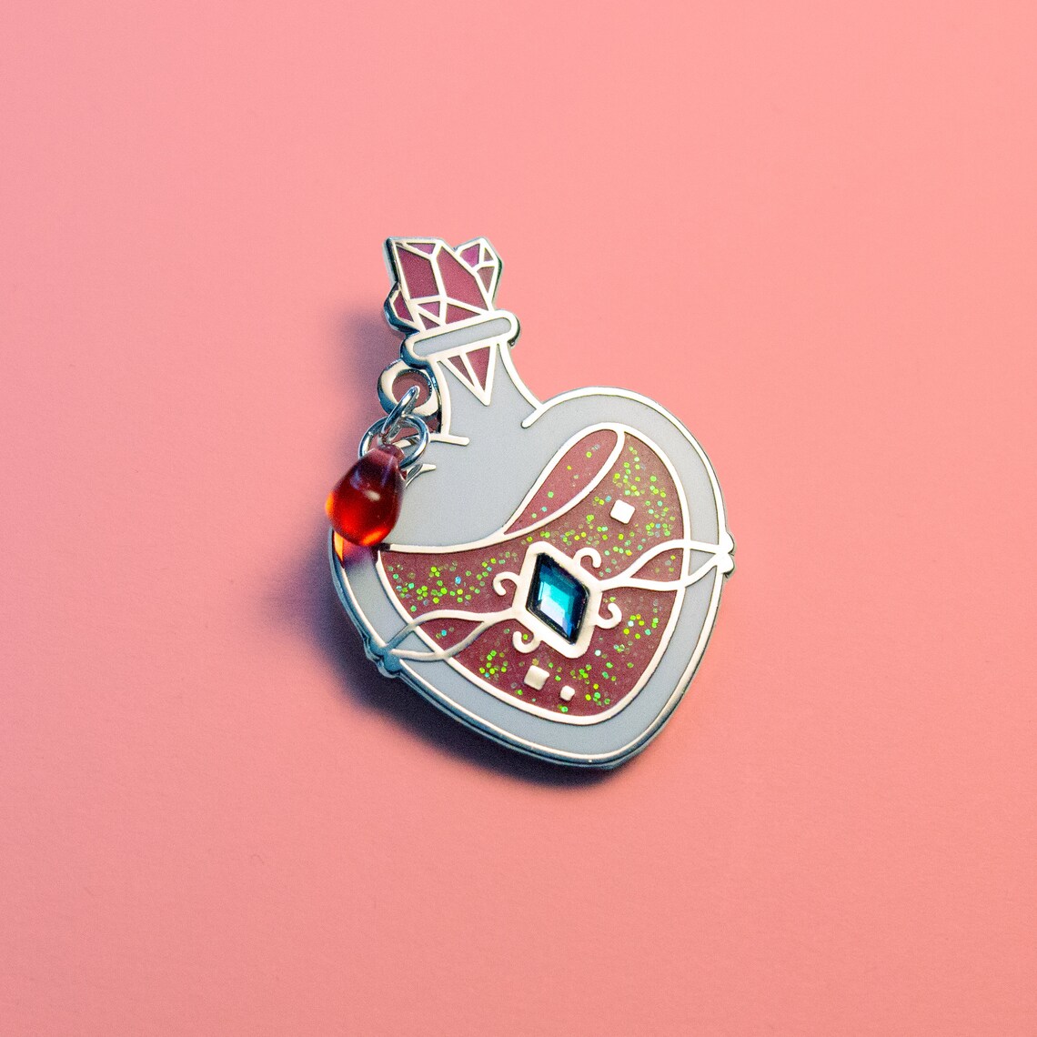 Romeo & Juliet Enamel Pins - Etsy